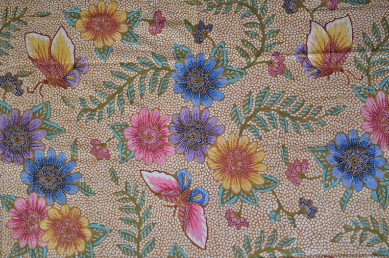 Hand Drawn Indonesian Batik Tulis Fabric Peranakan Hokokai Sarong Java ...