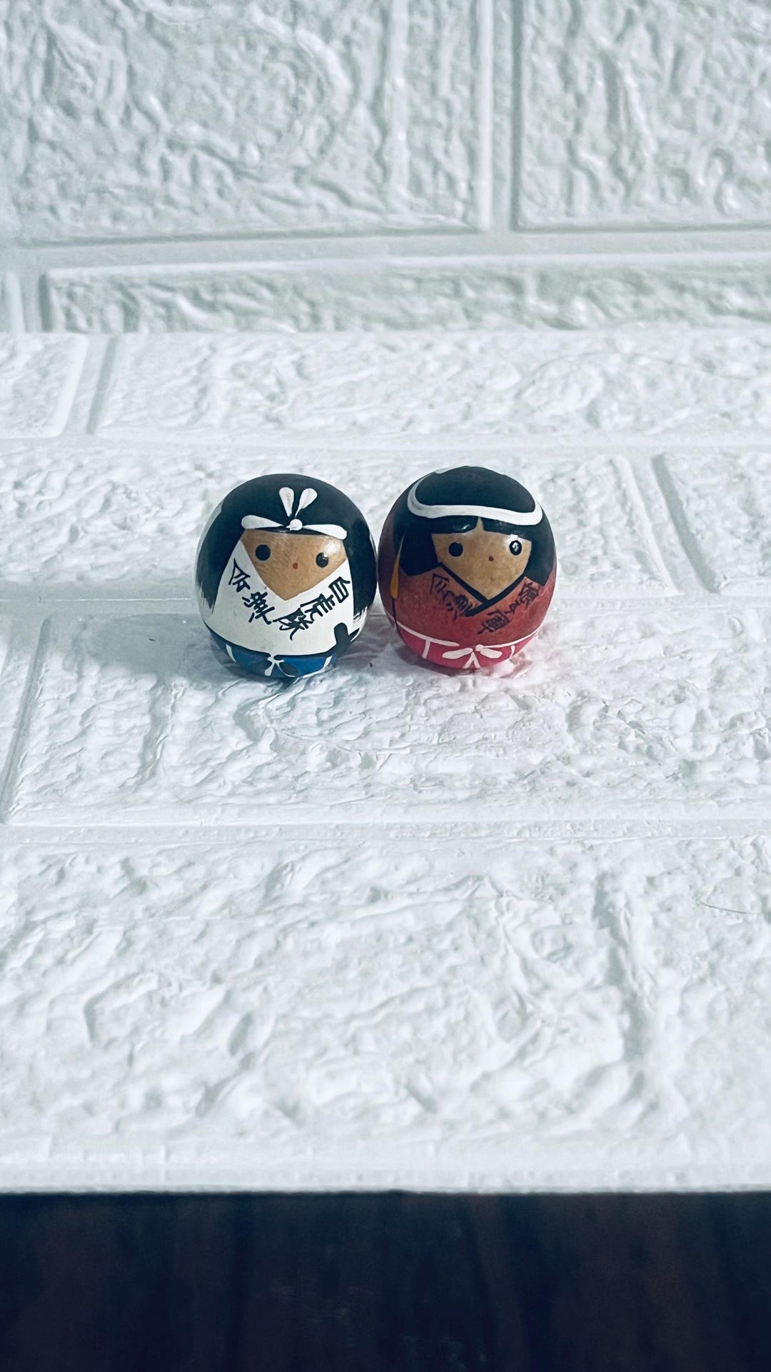 Pair of Miniature Wobbly Egg Wooden Kokeshi Doll Collectible Figure 3cm ...
