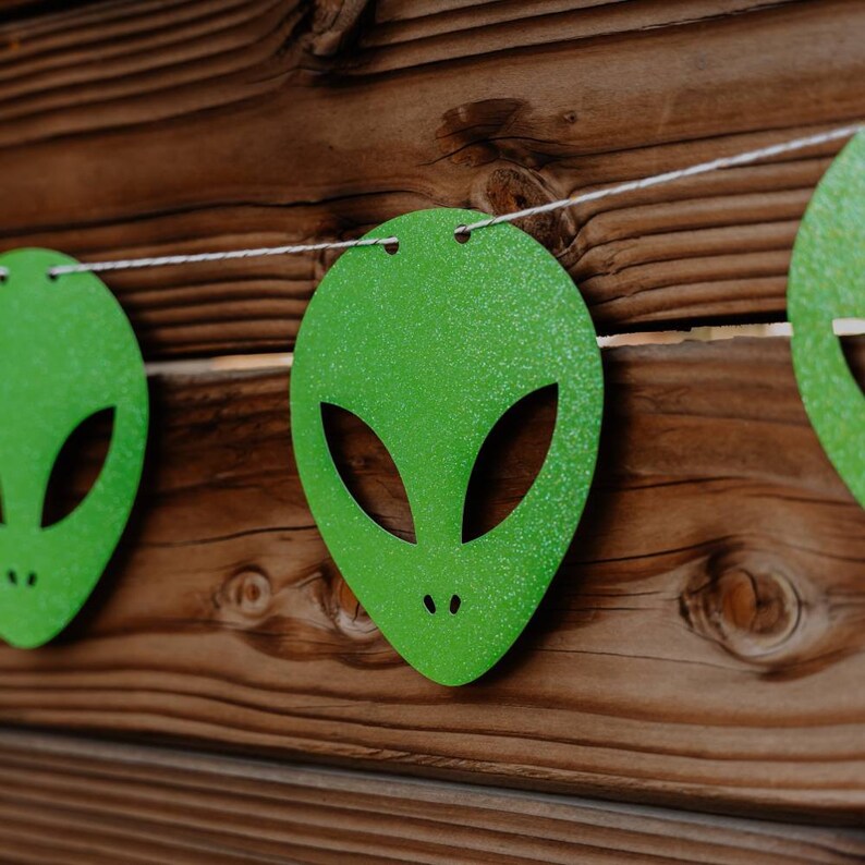 Alien Garland Alien Banner Alien Party UFO Party Decor - Etsy