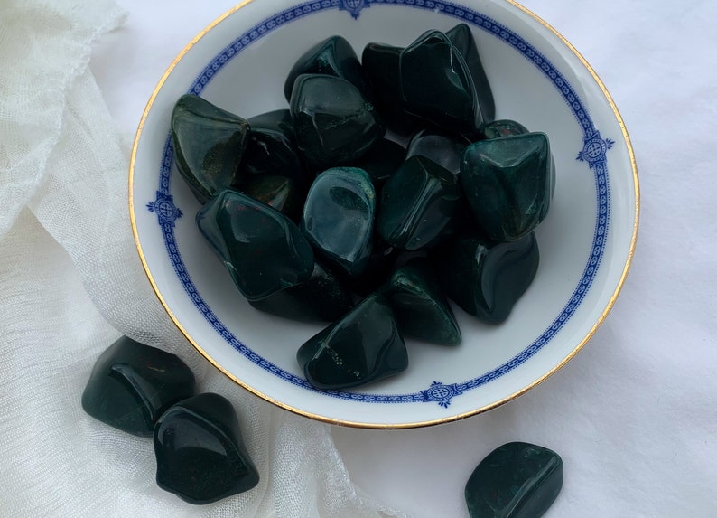 Indian Bloodstone Crystal Heliotrope Tumbled Stone - Etsy
