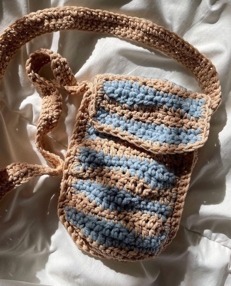 Wavy Phone Holder CROCHET PATTERN - Etsy