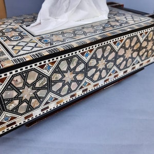 Handcrafted Egyptian Natural Mother of Pearl Inlaid Rectangular Wooden ...