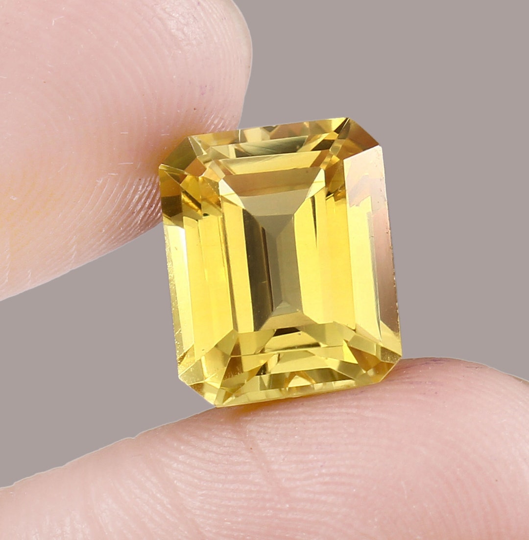 AAA Ceylon Yellow Sapphire Gemstone: 7.70 Ct Octagon Cut, 10x12 Mm - Etsy