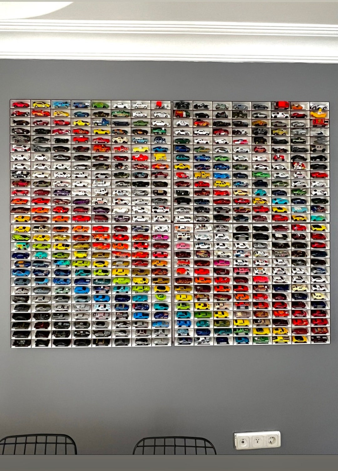 For 1:64 Scale Diecast Model Cars Tilted Wall Stand Display Shelf for ...