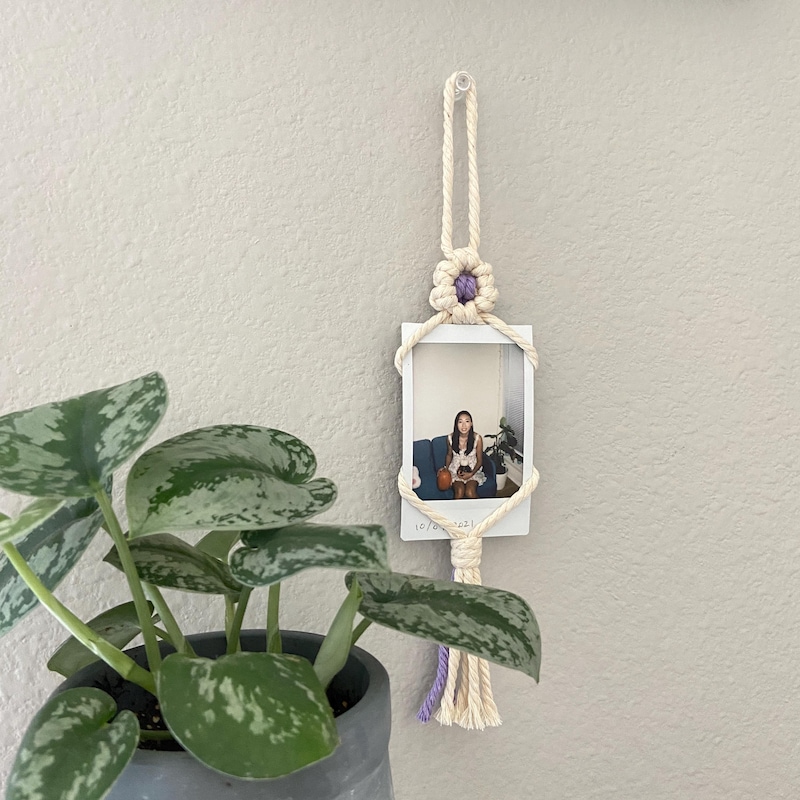 Macrame Photo Hanger - Etsy