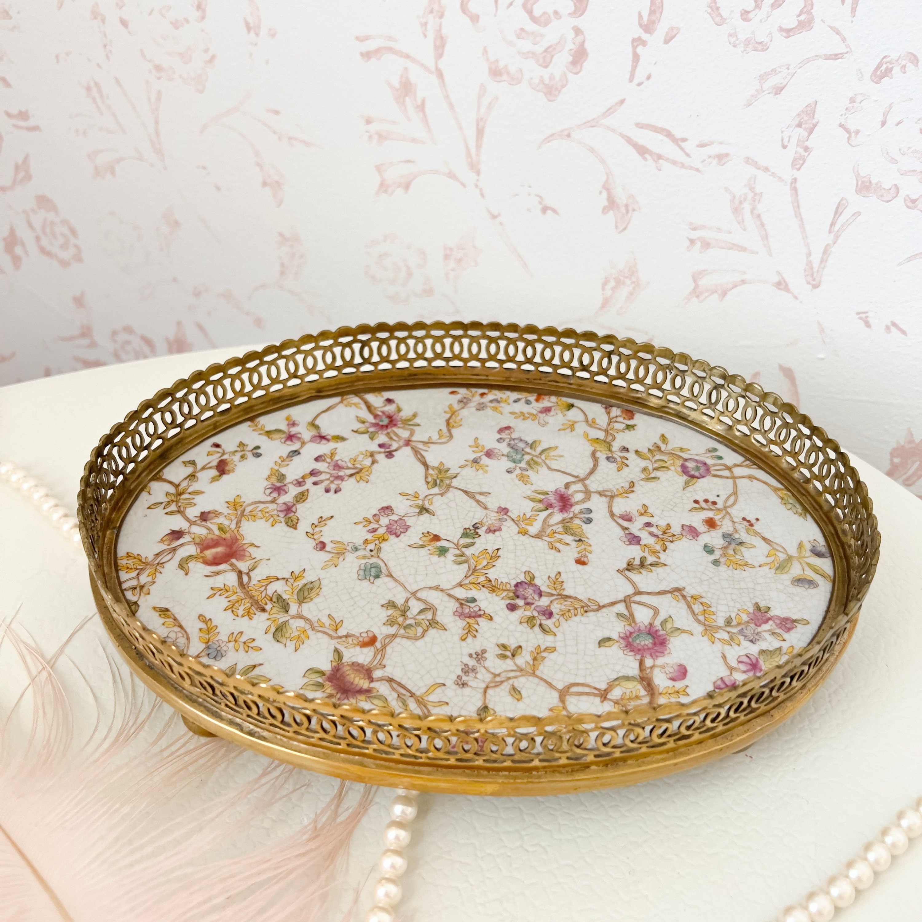 Dainty Rare Vintage Chinese Porcelain Gold Footed Tray/leather - Etsy