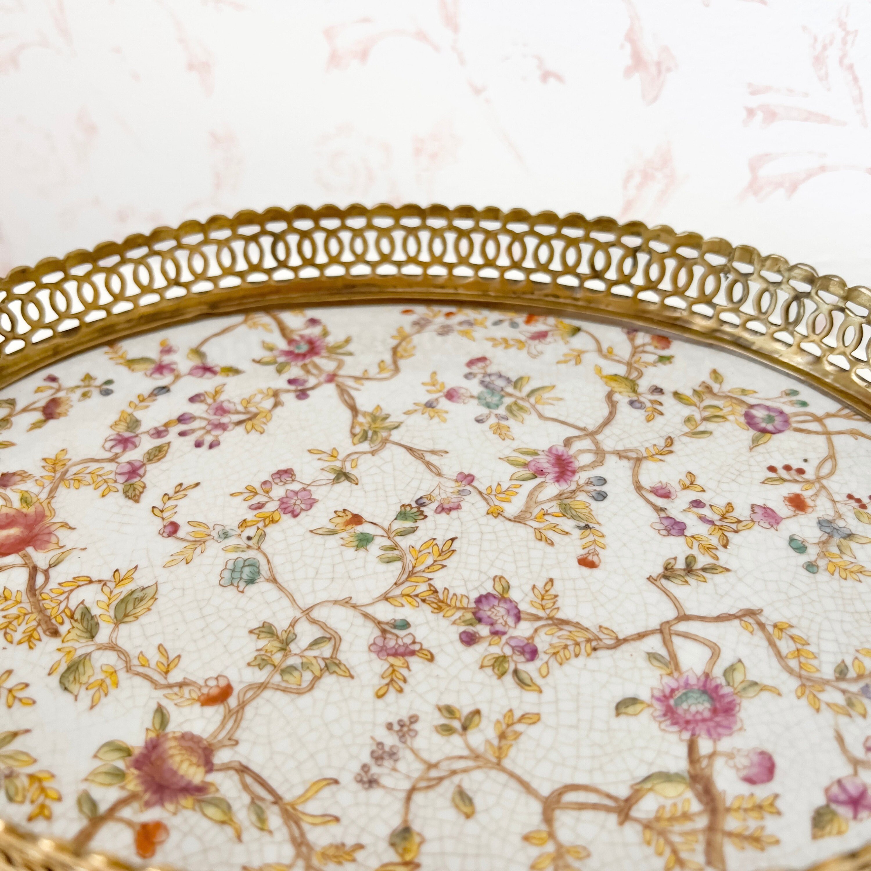 Dainty Rare Vintage Chinese Porcelain Gold Footed Tray/leather - Etsy