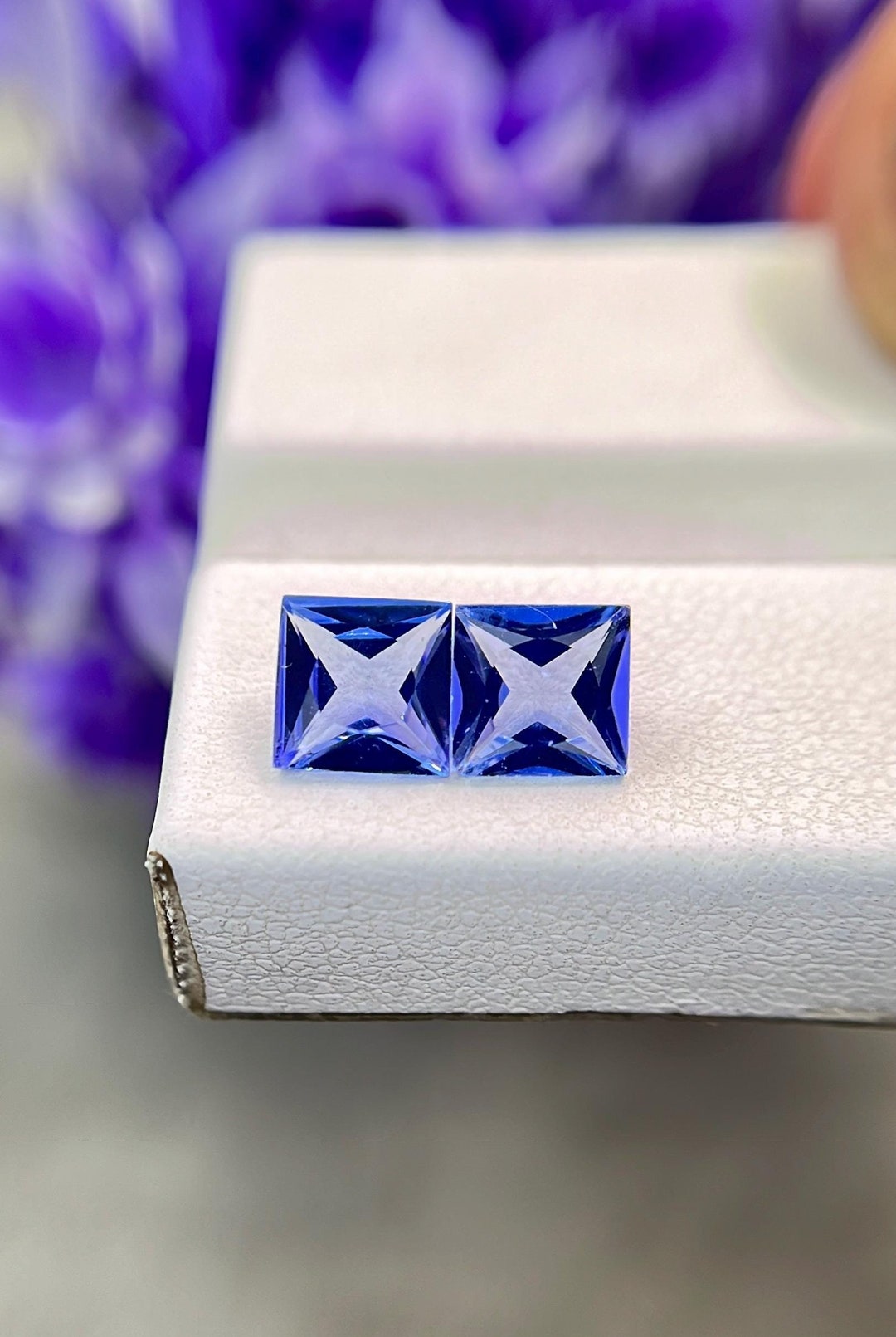 AAAAA Colour Natural Tanzanite 6 Mm Princess Cut Pair Shape Faceted Cut ...