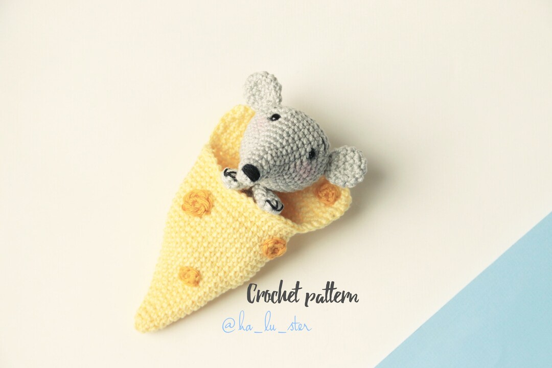 PDF Crochet Pattern Mouse in Cheese , Pocket Pal , Amigurumi Pattern - Etsy