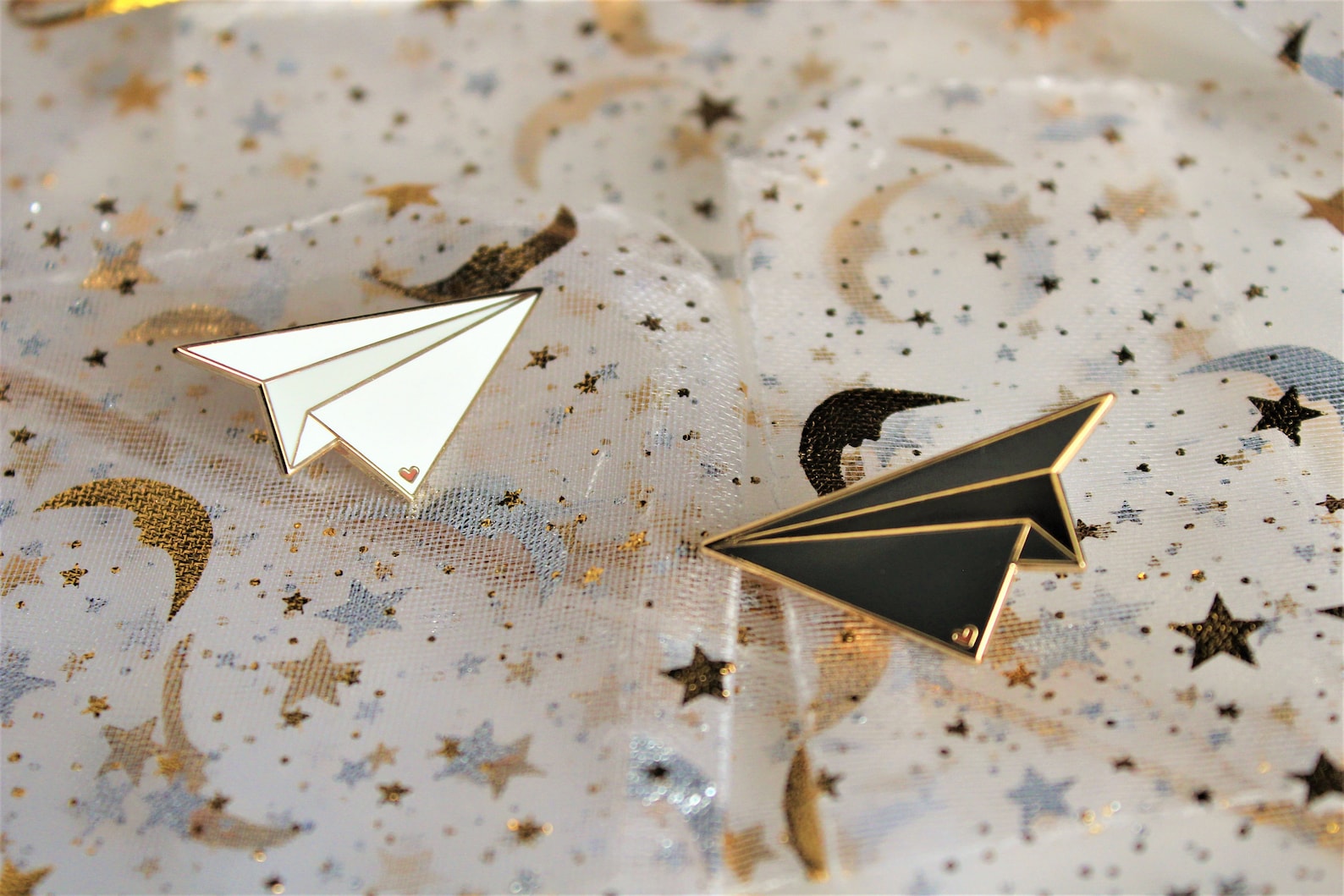 Paper Airplane Pins Enamel Pin Lapel Pin Gold Plated Set - Etsy