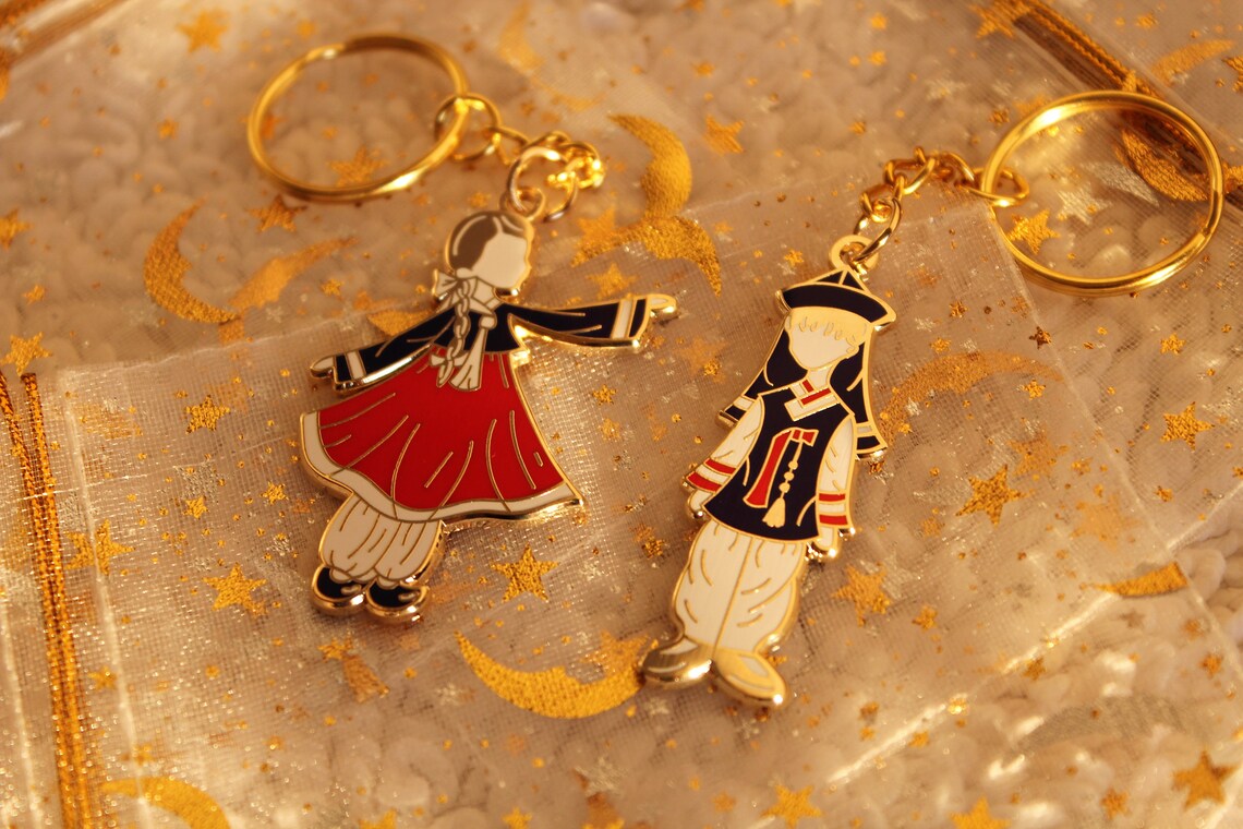 Traditional Korean Hanbok Keychains Hard Enamel Keychains | Etsy