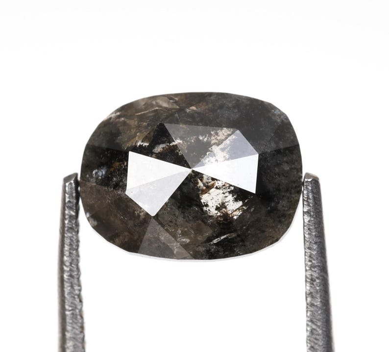 0.83 CT, 7.1 X 5.4 MM | Salt and Pepper Oval Cut Diamond | Natural ...