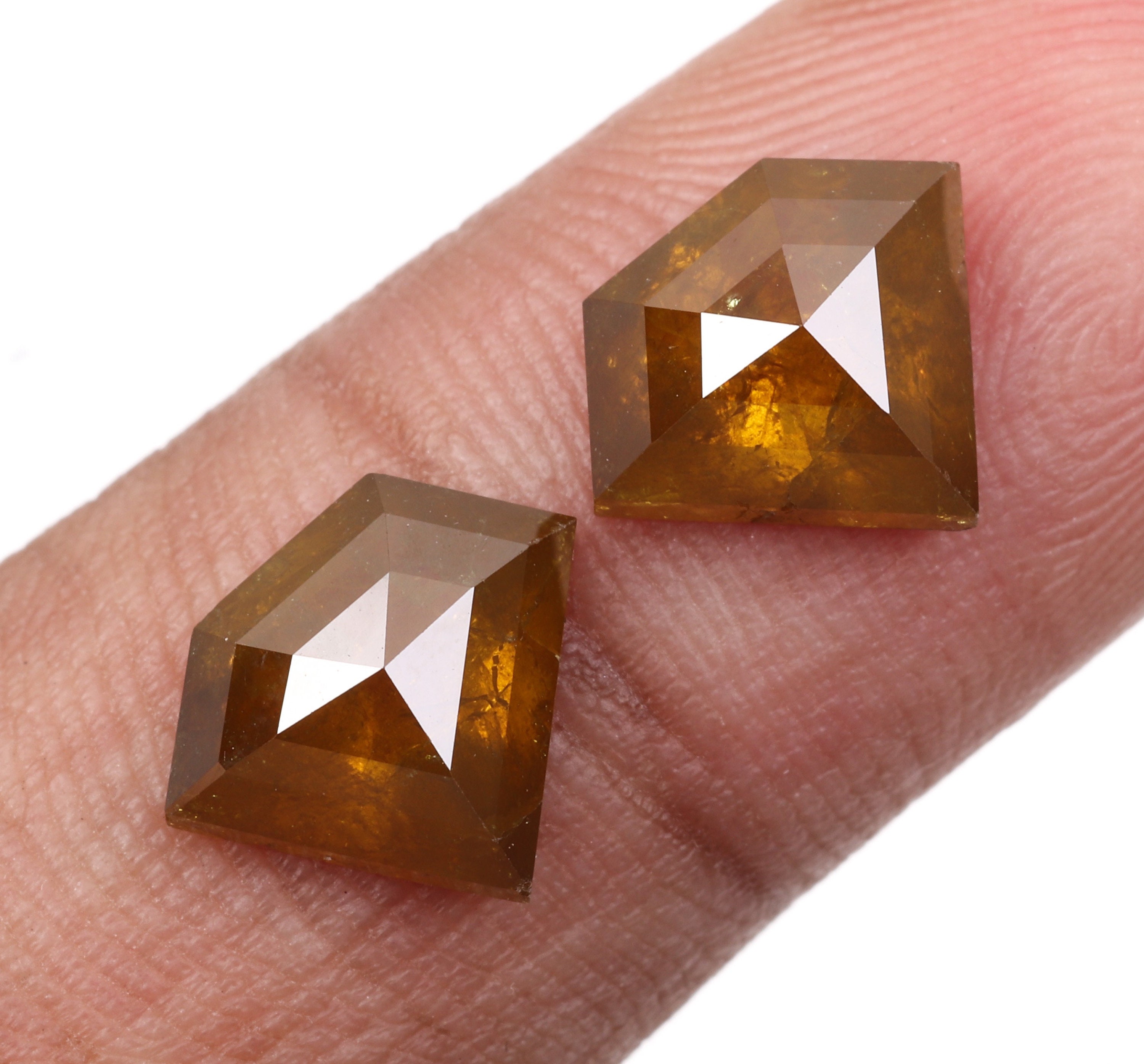 4.12 CT 9.7 X 8.2 MM Fancy Color Pentagon Shape Minimal - Etsy UK