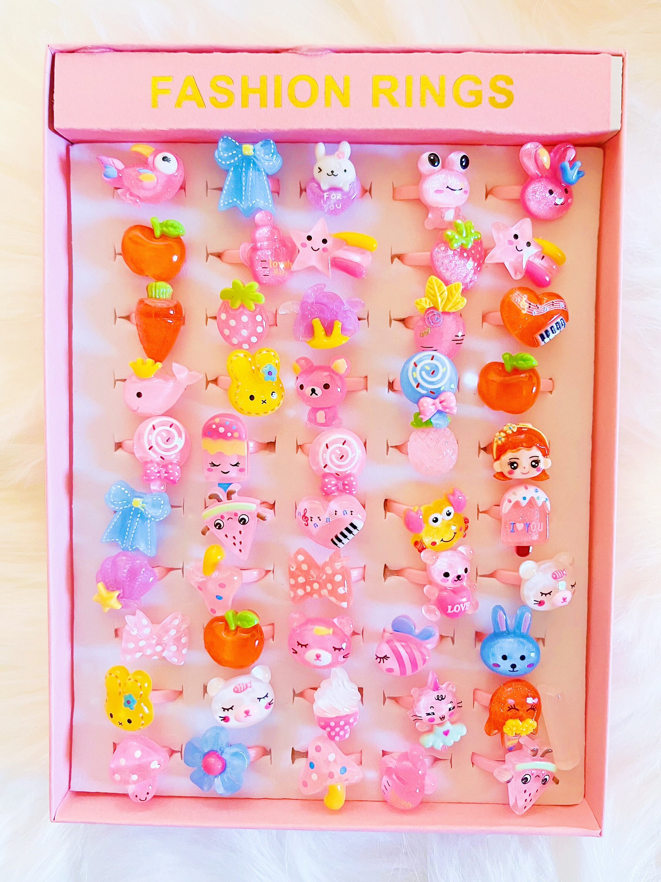 50 Pieces Kids Rings, Little Girls Cute Design Rings Set in the Box ...