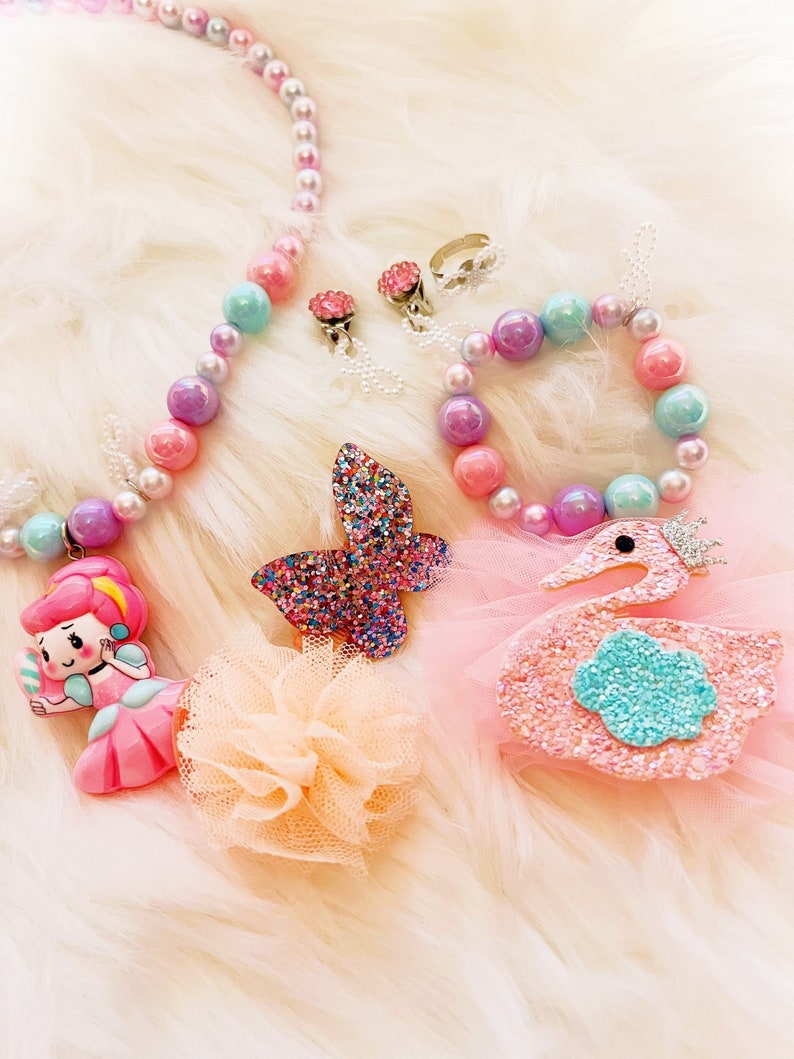 Kids Jewelry Set in the Box, 8 Pcs Cute Little Girls Princess Necklace ...