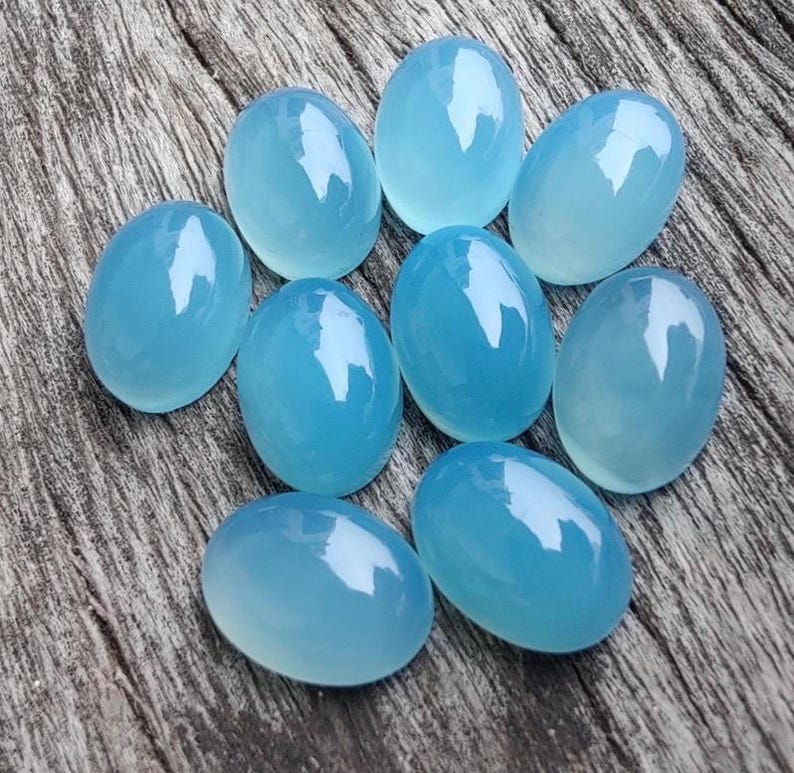 Blue Chalcedony Cabochon: AAA+ Oval Gemstone, Calibrated Sizes - Etsy
