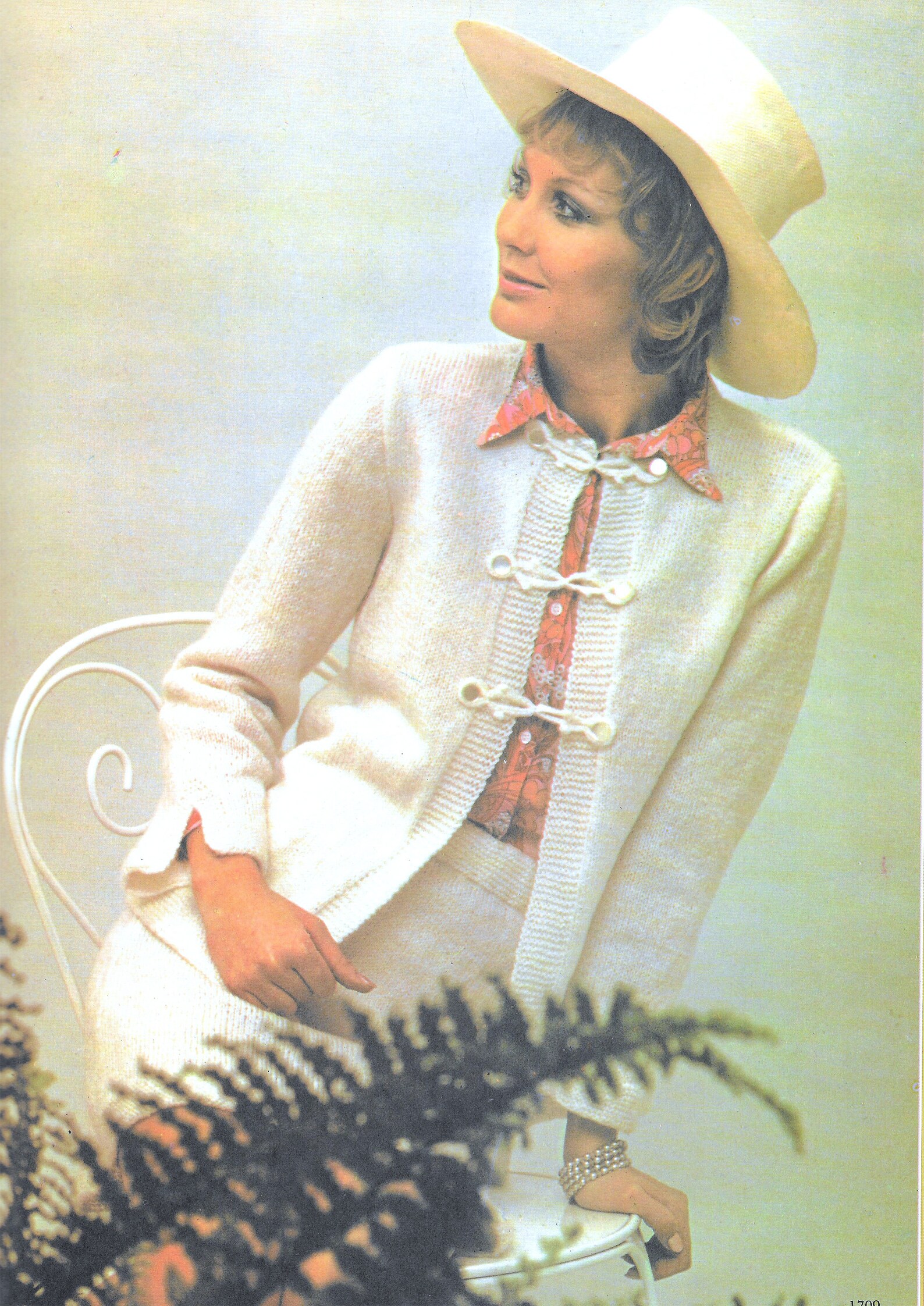 White Knit Suit Downloadable PDF Pattern - Etsy