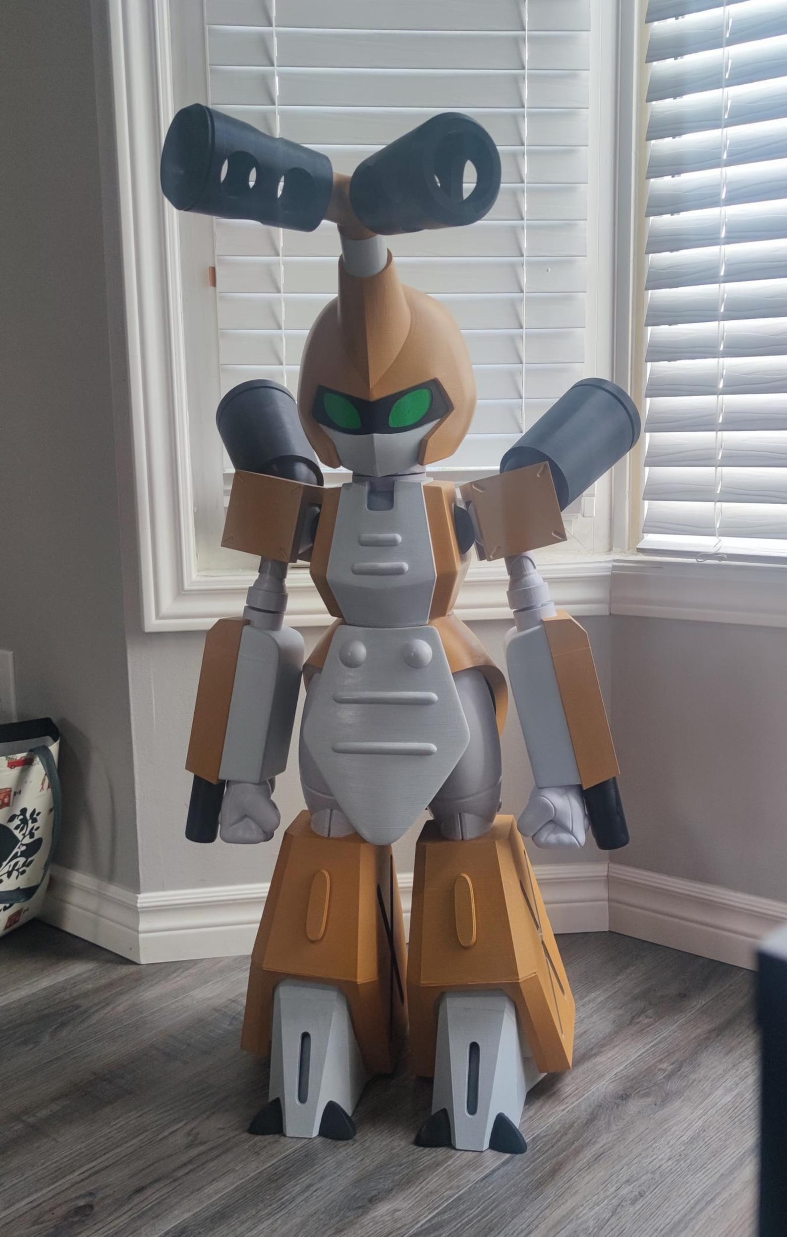 Medabee - Metabots - 3D Printed & Hand-painted Prop - Etsy