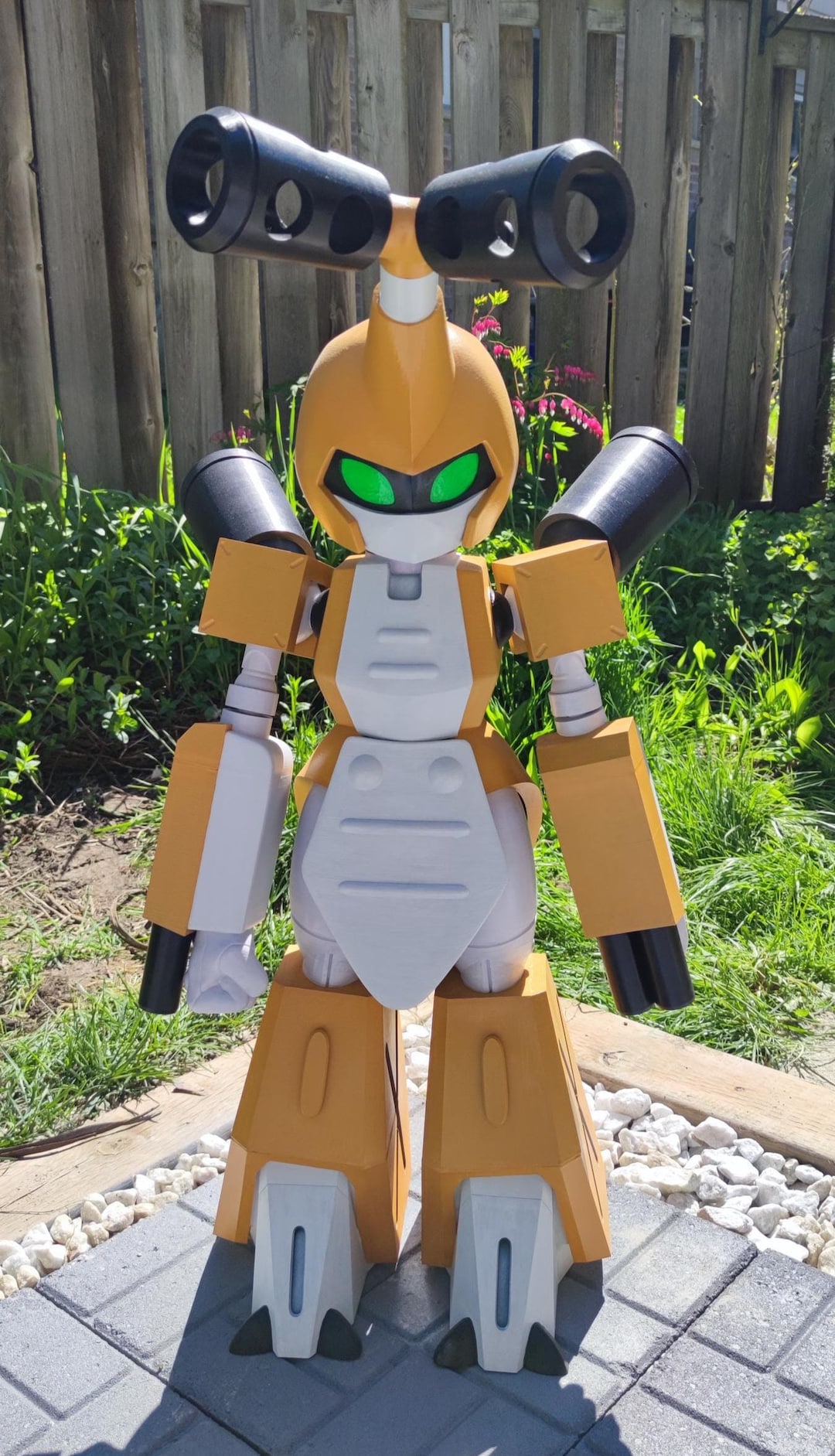 Medabee - Metabots - 3D Printed & Hand-painted Prop - Etsy