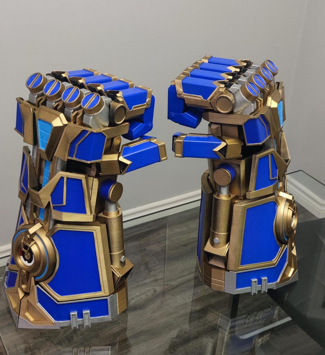 Vi Gauntlets League of Legends Arcane (lol) 3D Printed & Hand-painted ...