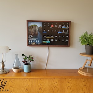 27in Smart Calendar / Smart Wall Display / Photo Viewer - Etsy