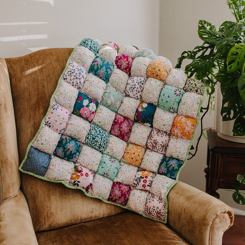 Puff Quilt - Etsy