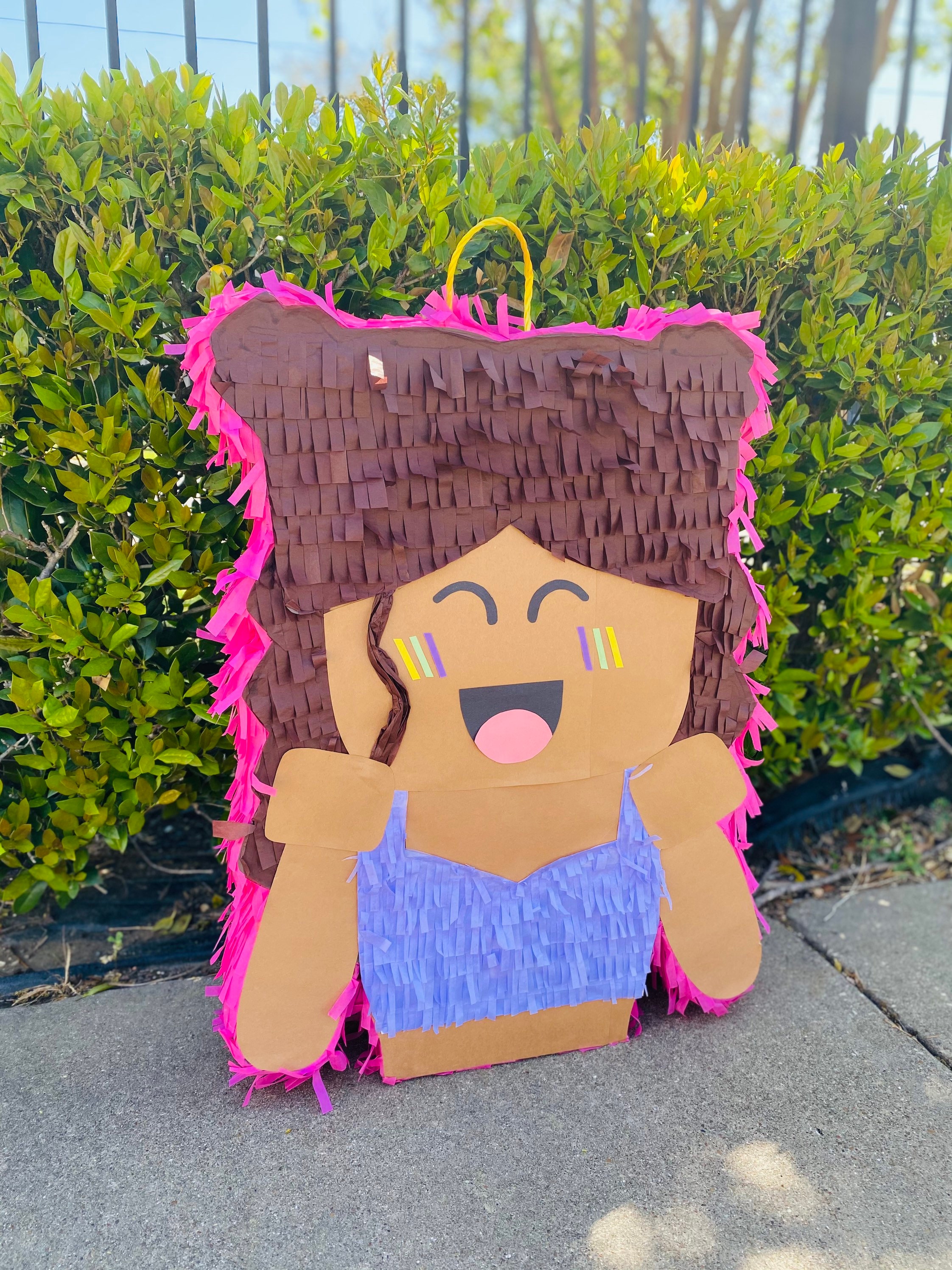 Roblox Girl Inspired Pinata Roblox Party Supplies - Etsy