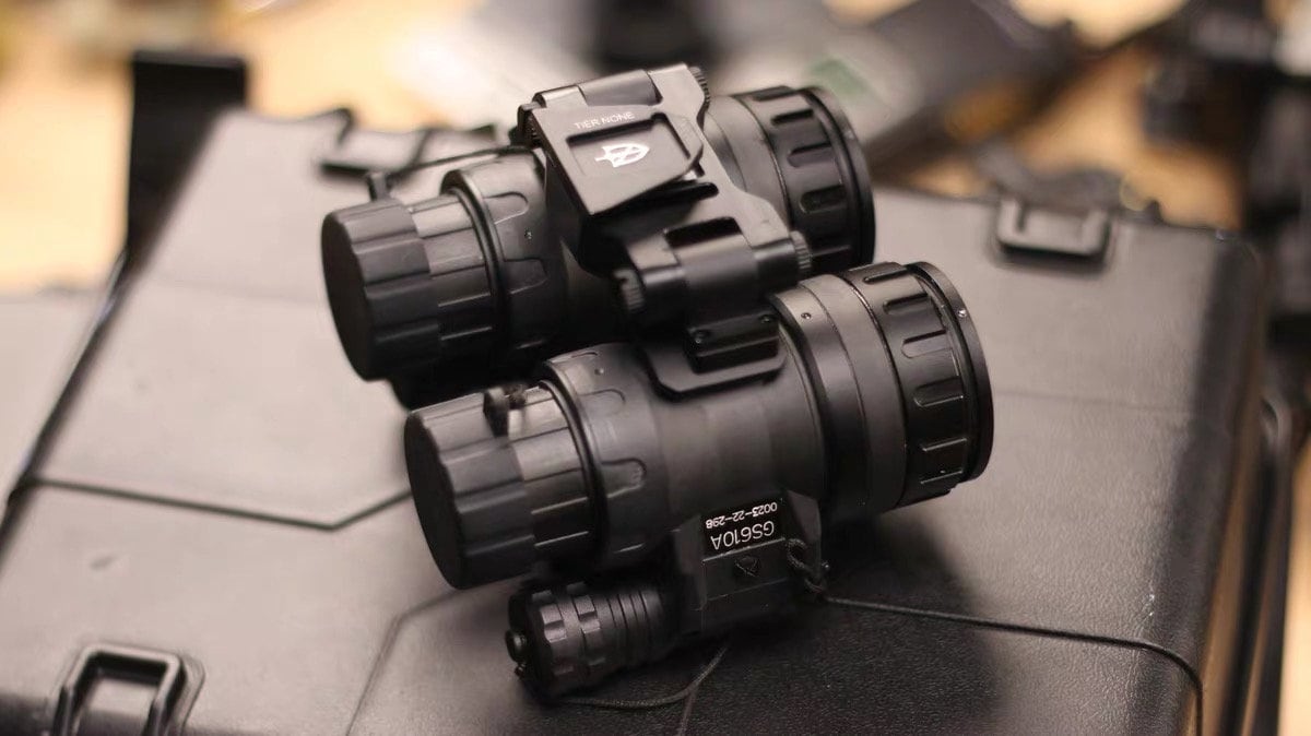 GS610 NNVT Gen 2+ Analog Night Vision Goggle - Etsy