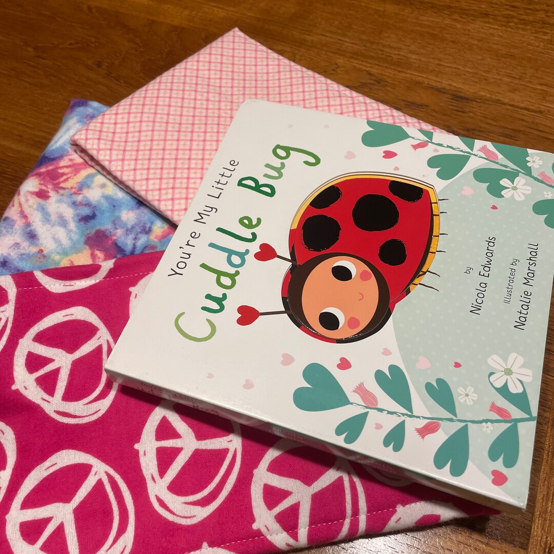 Burp Cloths and Book Gift Set Cuddle Bug - Etsy
