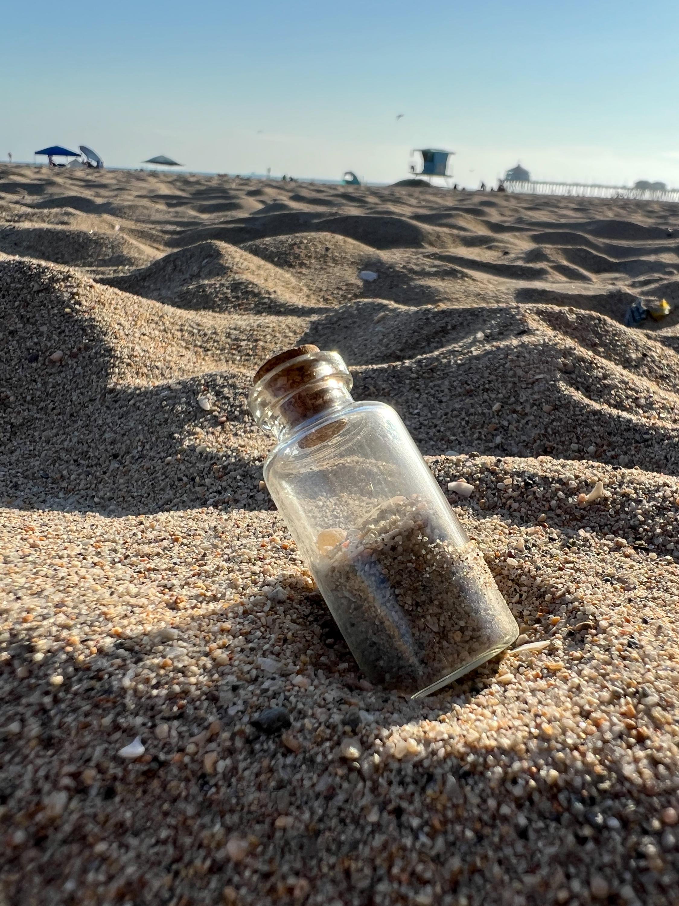 Huntington Beach Sand Souvenir: California Coastal Keepsake in Glass ...