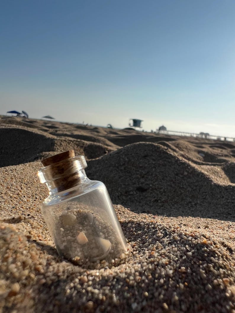 Huntington Beach Sand Souvenir: California Coastal Keepsake in Glass ...