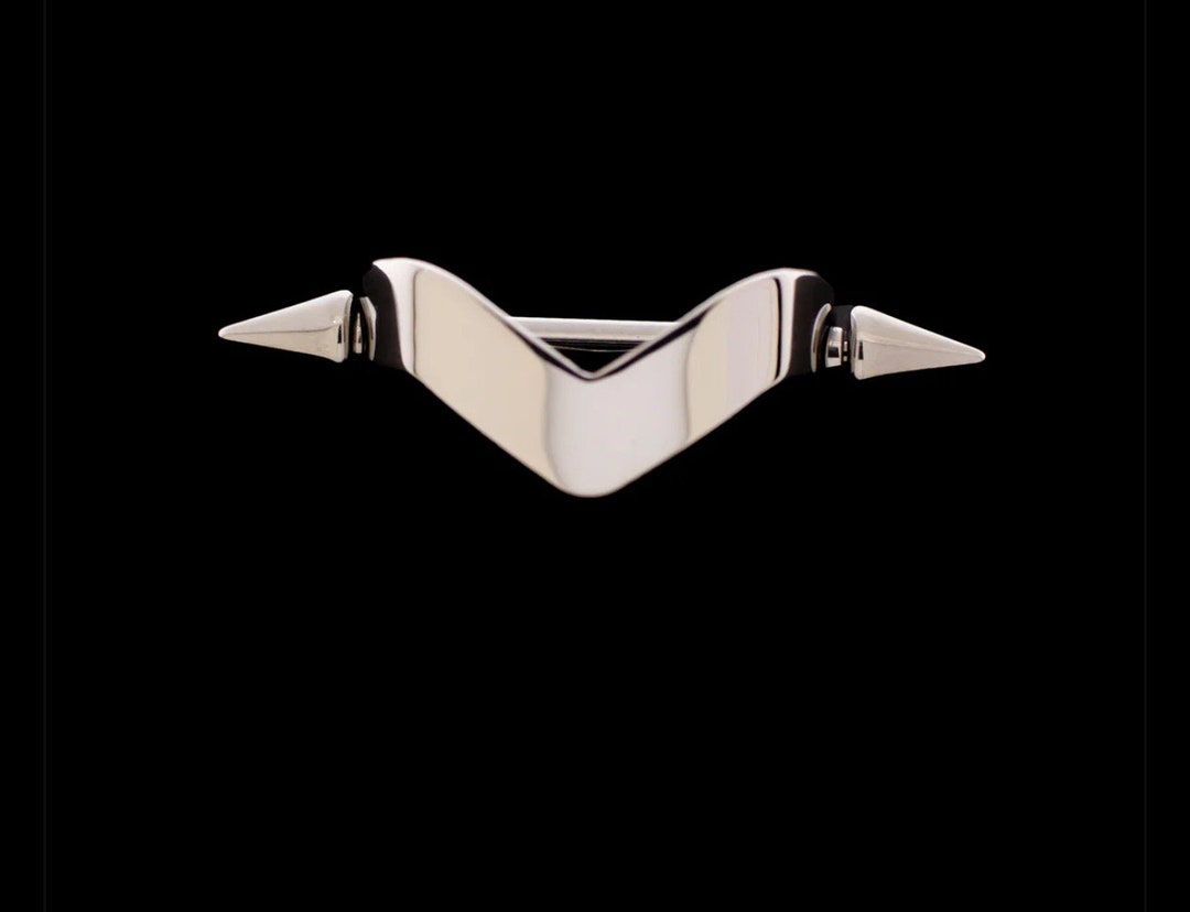 14G V-shape Nose Bridge Cuff With Spike Ends | Bridge Piercing | 14 ...