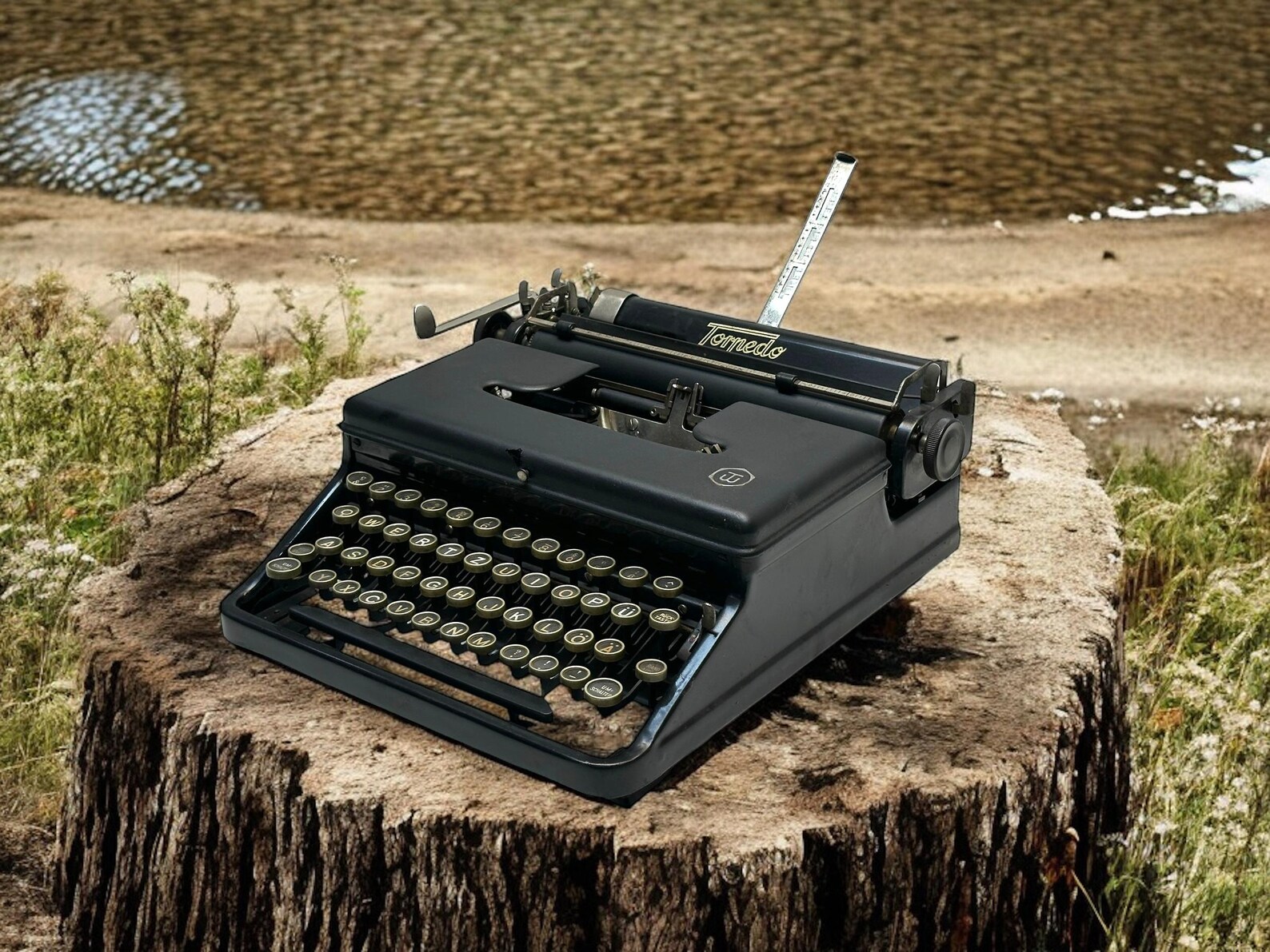 Vintage Torpedo Typewriter With Glass Keys – Fully Functional - Etsy