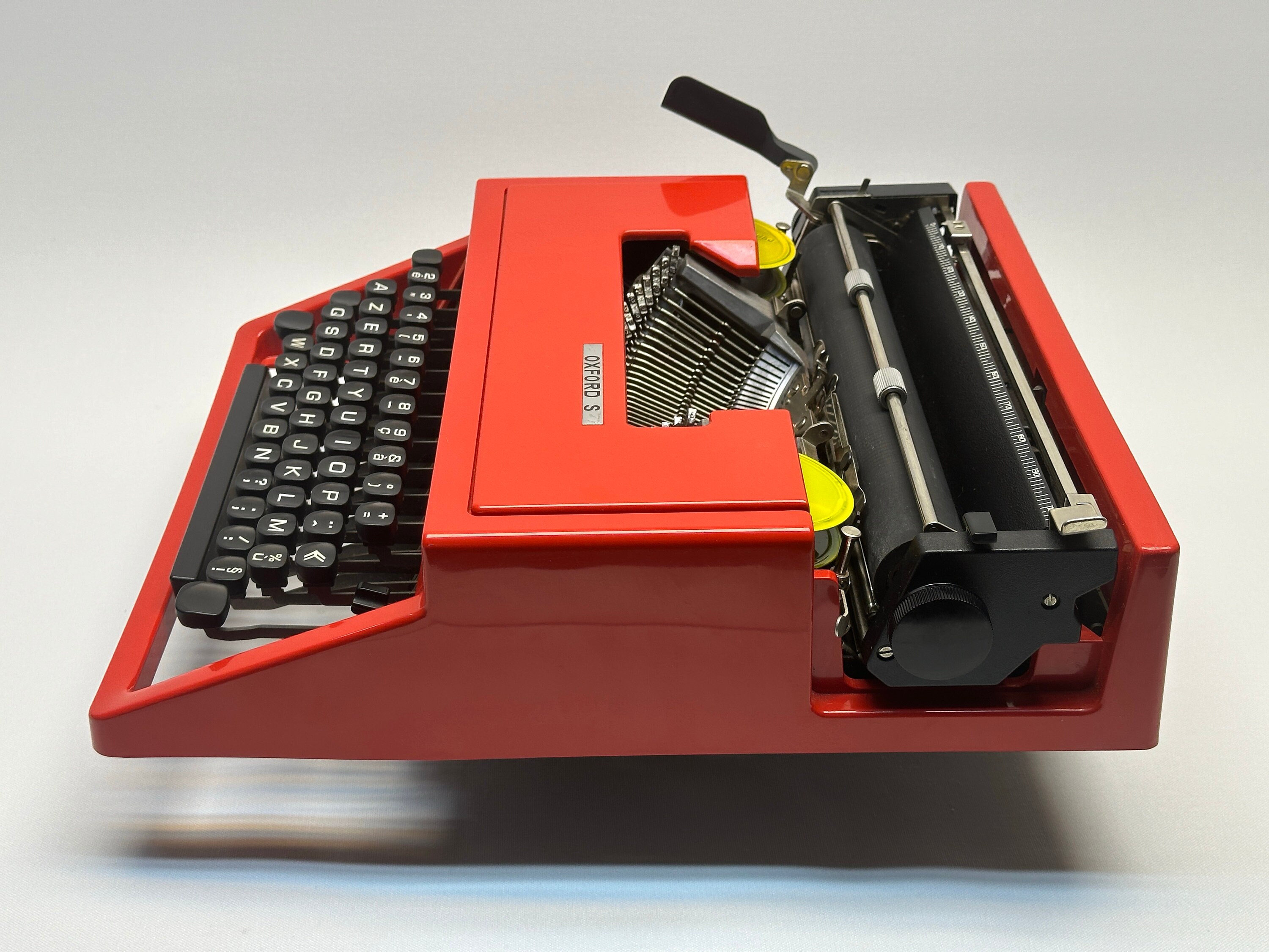 Oxford's Red Typewriter 1960 Model the Ultimate Gift for Writers ...