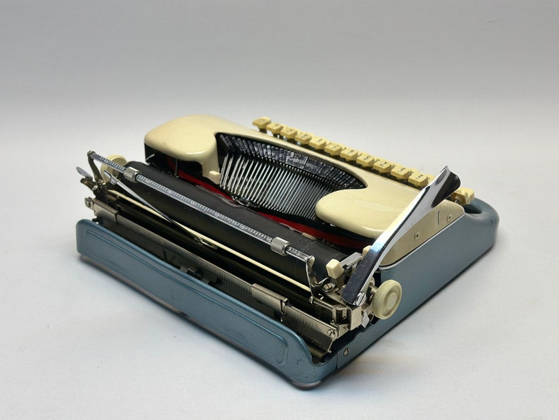 Timeless Beauty Blue Voss Typewriter Cream Keyboard, Leather Bag ...