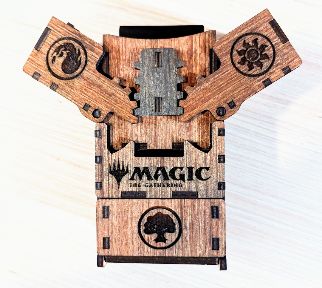 Magic the Gathering Card Box With Geared Opening holds 100 Sleeved ...
