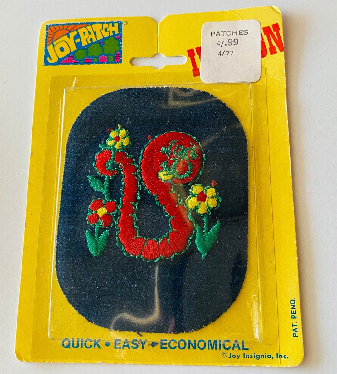 Embroidered Patch Worm Daisies Denim Iron on 1970s Groovy Joy Patch - Etsy