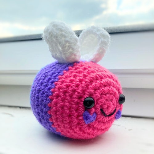 Bisexual Crochet Bee Pride Plush Bee LGBTQ Crochet Bumble Bee - Etsy