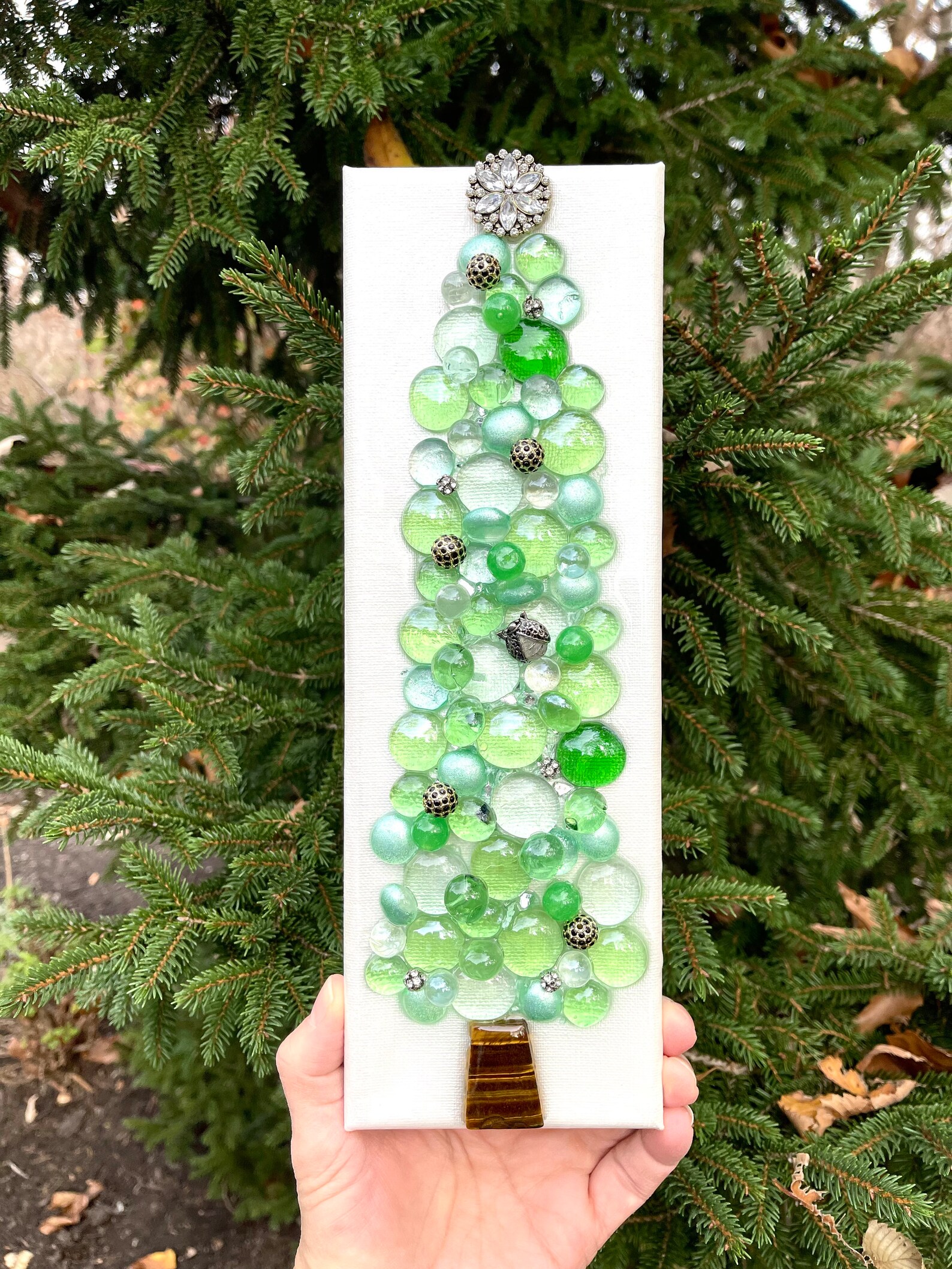 Unique Christmas Decor/ White Pearl Canvas With Glass Beads and Jewelry ...
