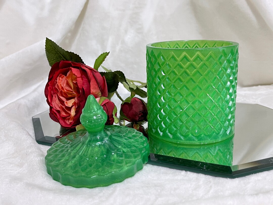 Vintage Style Shades of Emerald Green Multifunctional Dish With Lid ...