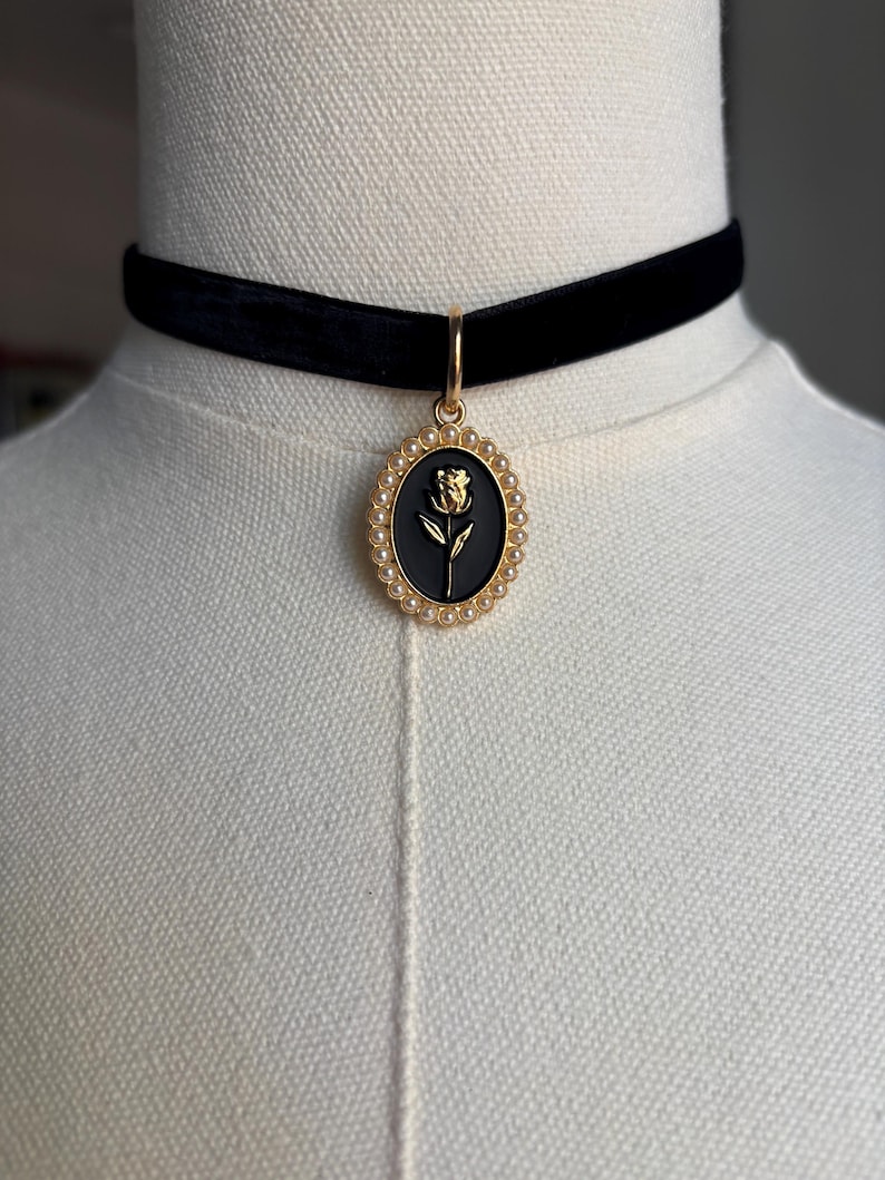 Black Rose Cameo Velvet Choker Necklace, Gold Floral Pendant, Victorian ...