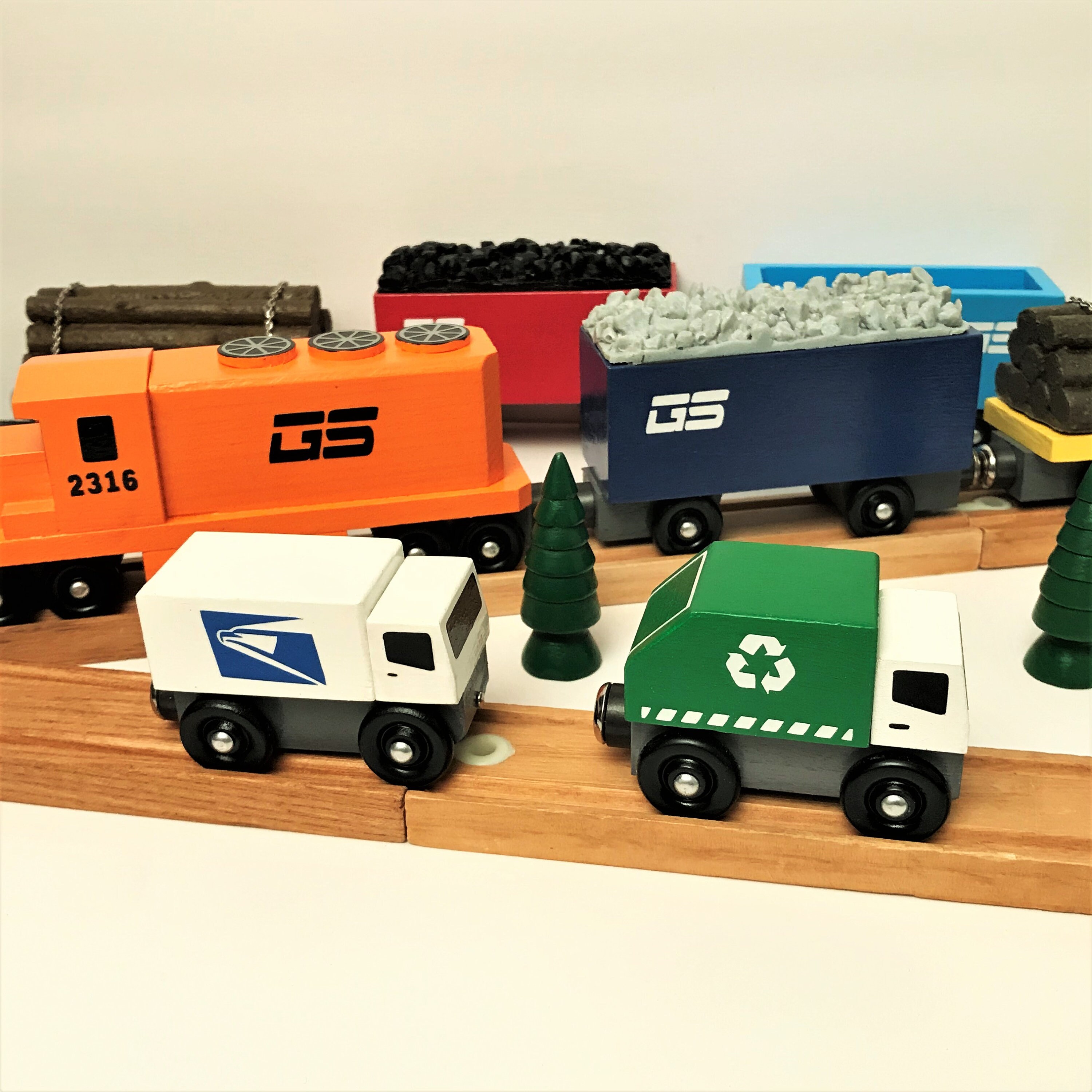 Wooden Toy Vehicle Garbage / Recycle Truck Magnetic for all | Etsy