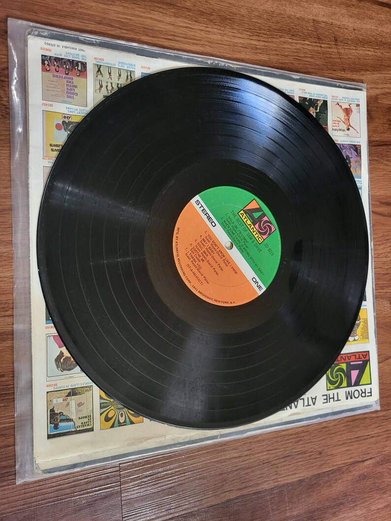 The Best of Sam & Dave Vinyl Record - Etsy