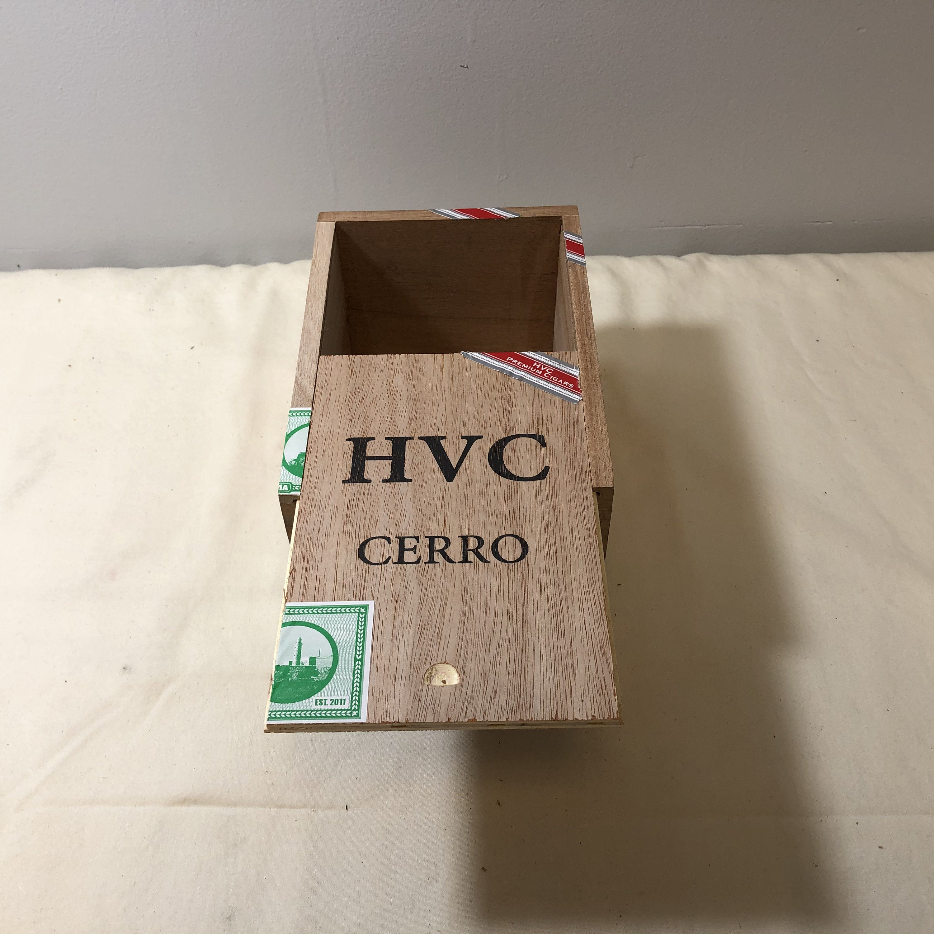 HVC Cerro Toro Empty Wooden Cigar Box 5x7x3.75 - Etsy