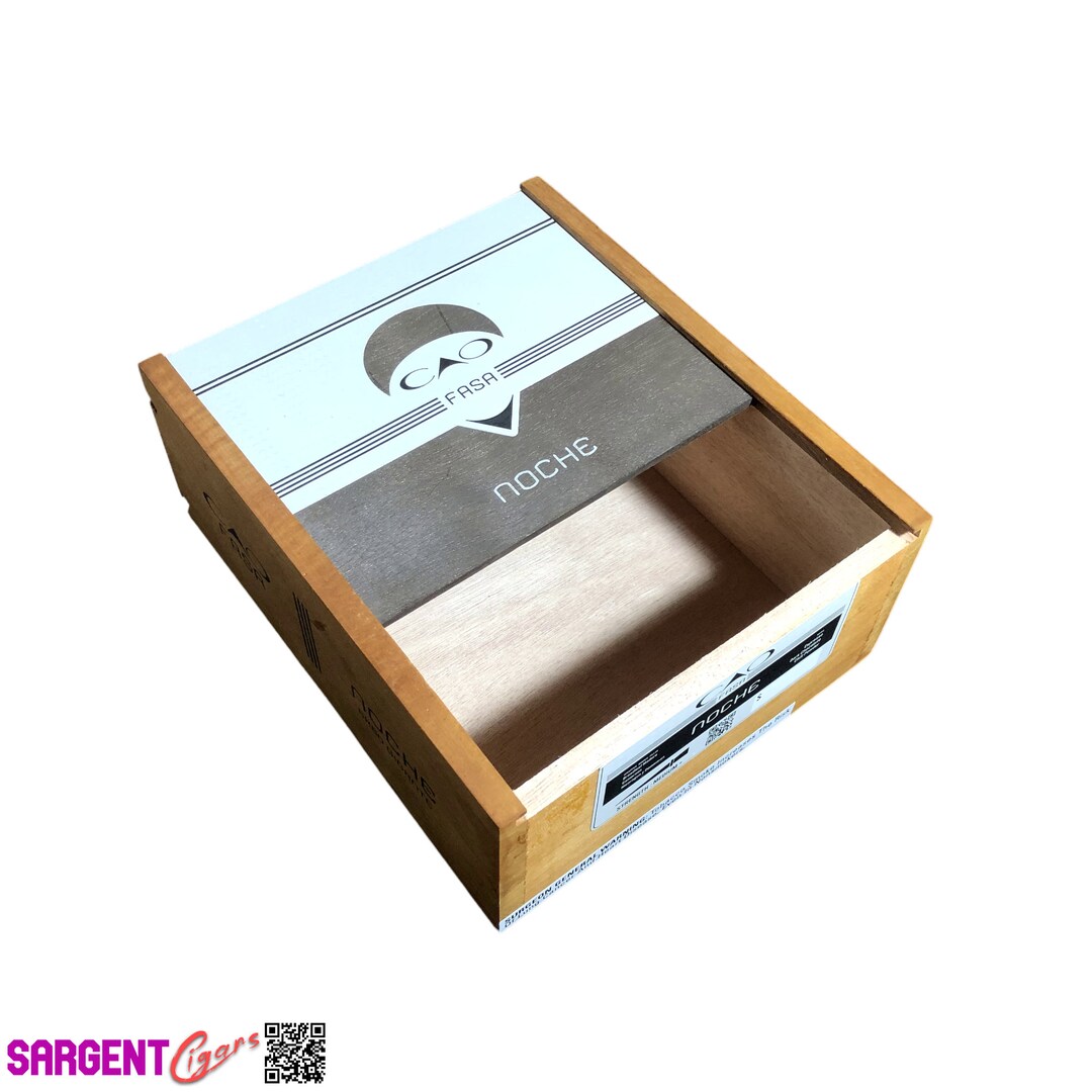 Cao Fasa Gigante Empty Wooden Cigar Box 7x8.5x3.5 1 - Etsy