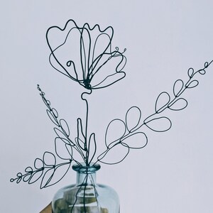 Small Wire Flower Arrangement. Handmade Metal Vase & Wall Decor - Etsy