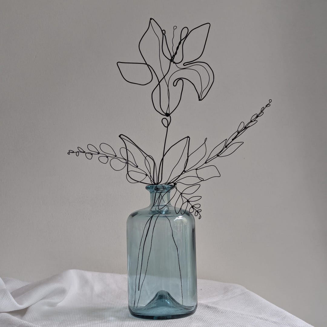 Handcrafted Black Steel Wire Lily Flower & Stems: Minimalist Home ...