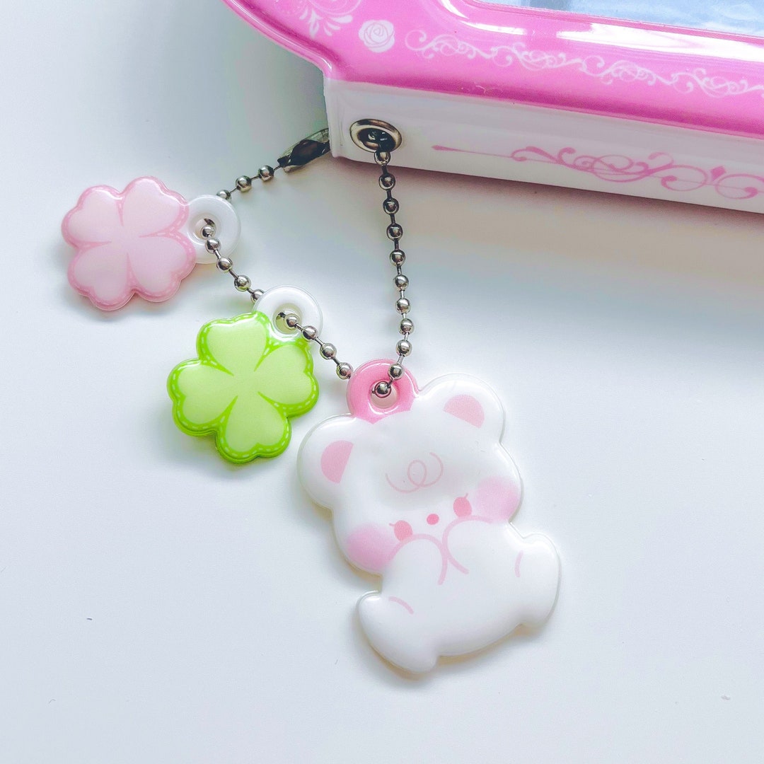 Honey Clover Puffy Key Chain, White Teddy Bear Squishy Key Chain Kpop ...