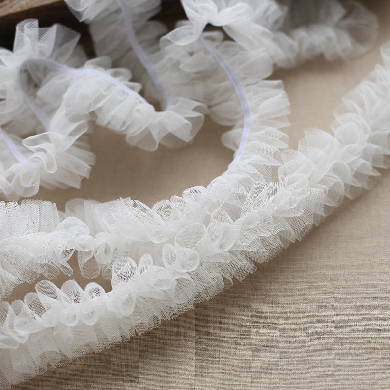 10 Yards off White Elastic Lace Ruffled Trim for Tutu Dress Doll Dress ...