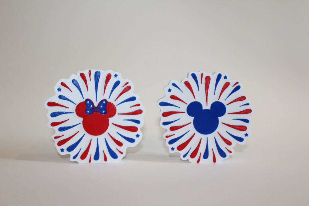 Mickey & Minnie FESTIVE FIREWORKS - Etsy